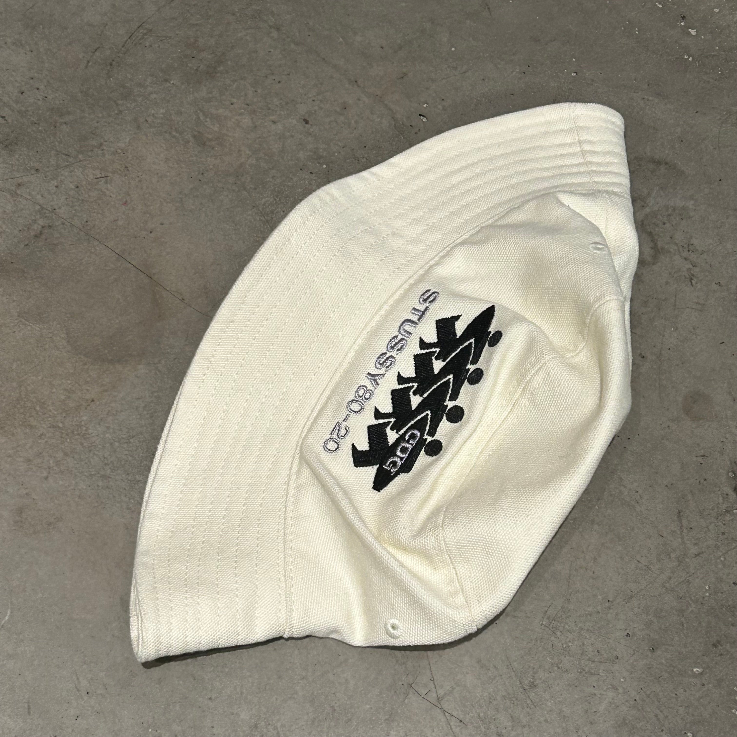 STUSSY x CDG BUCKET HAT ‘WHITE’ – Sadō Room